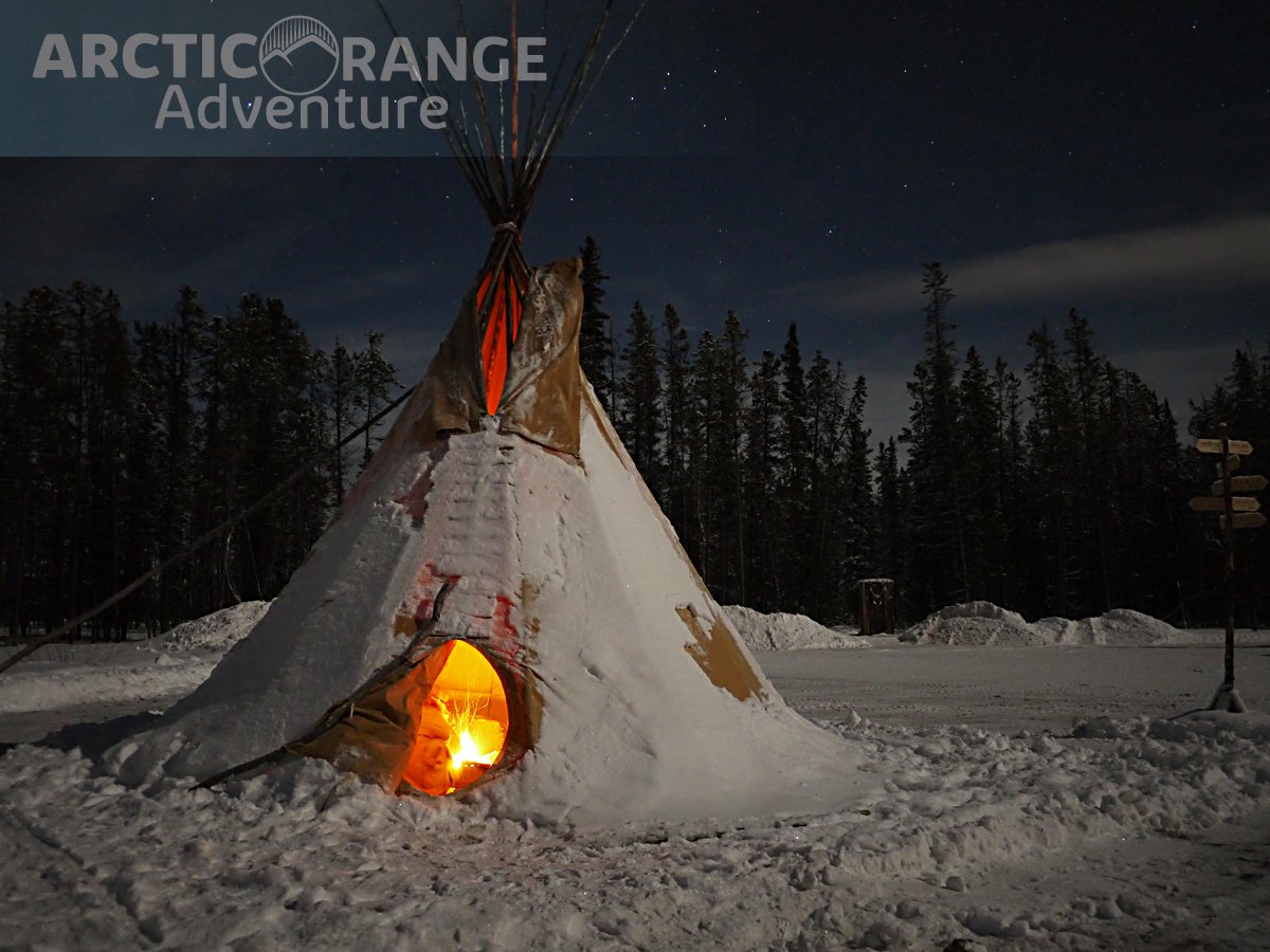 Camp-Fire inside the Tipi at the AuroraCentre | Arctic Range Adventure